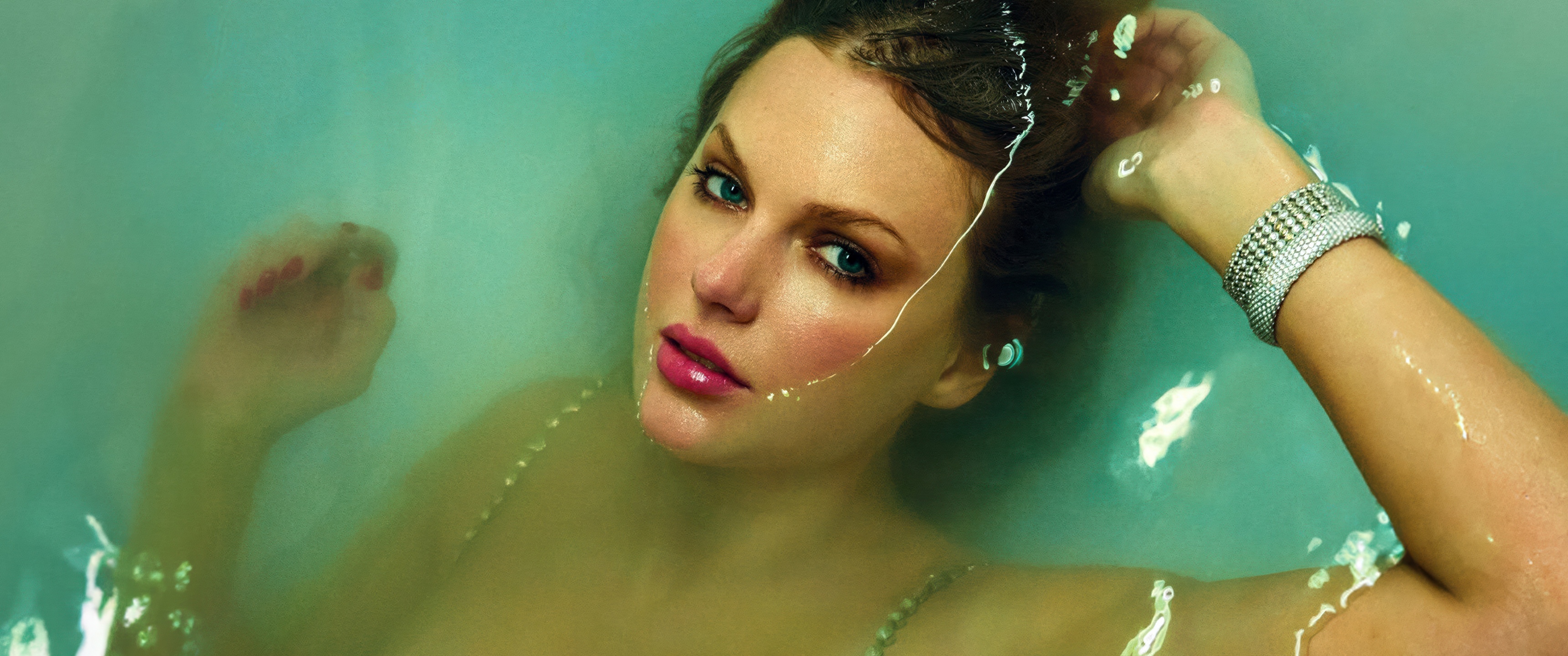 Taylor Swift’s The Life of a Showgirl review: a tired encore to her ...